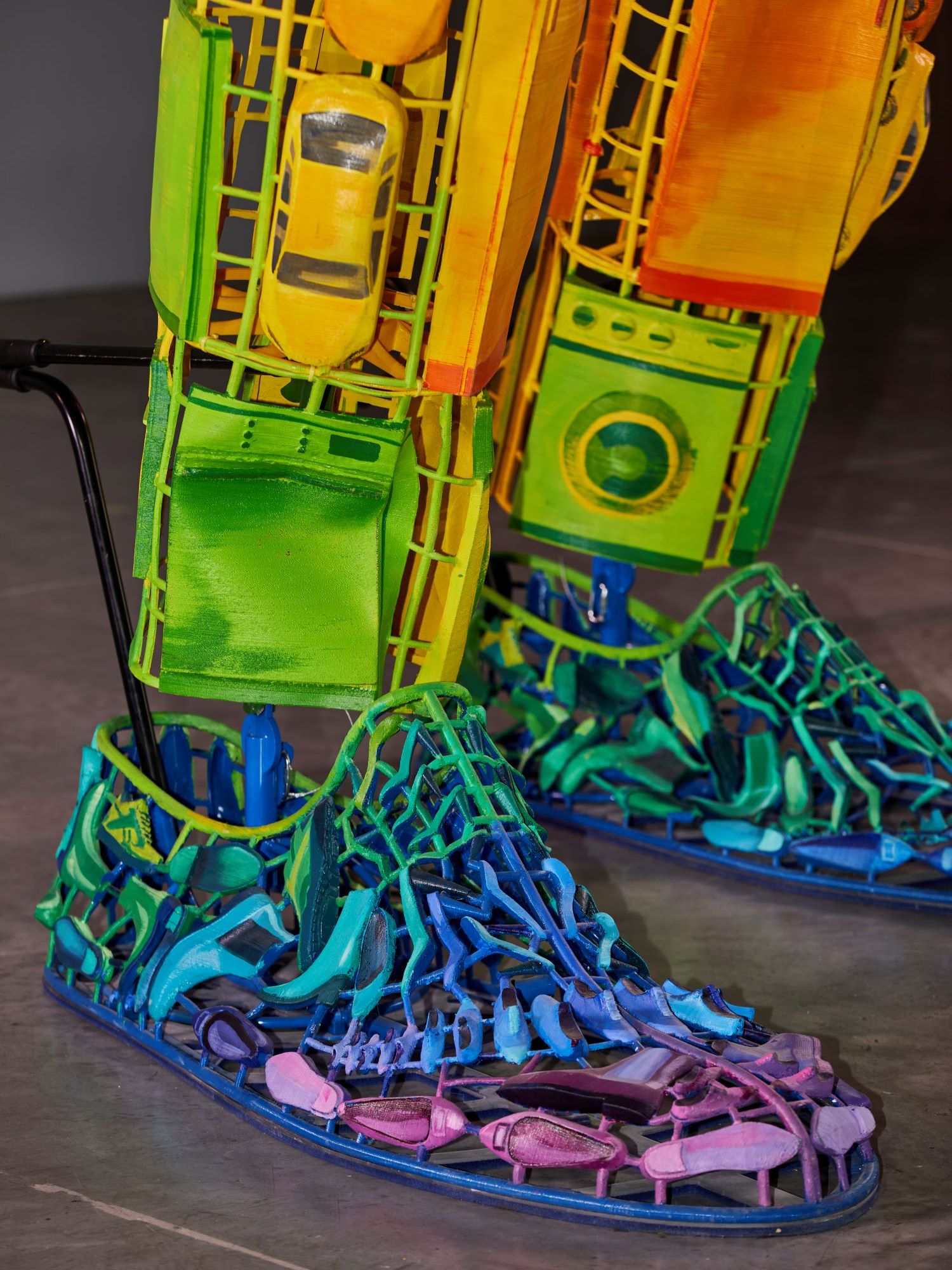 ECHO - Cirque du Soleil 3D Printed Giant Puppet - Studio Artefact